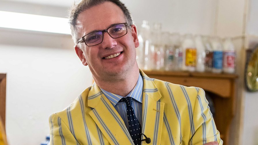 BBC One - Bargain Hunt - Mark Stacey