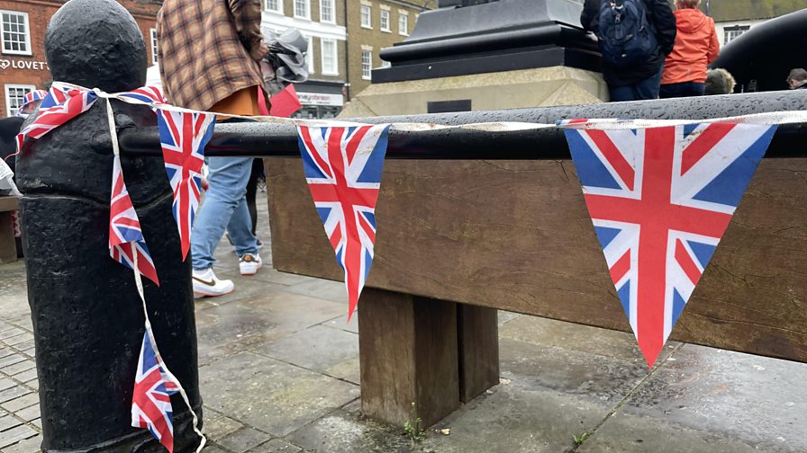 BBC Radio Cambridgeshire - Kev Lawrence