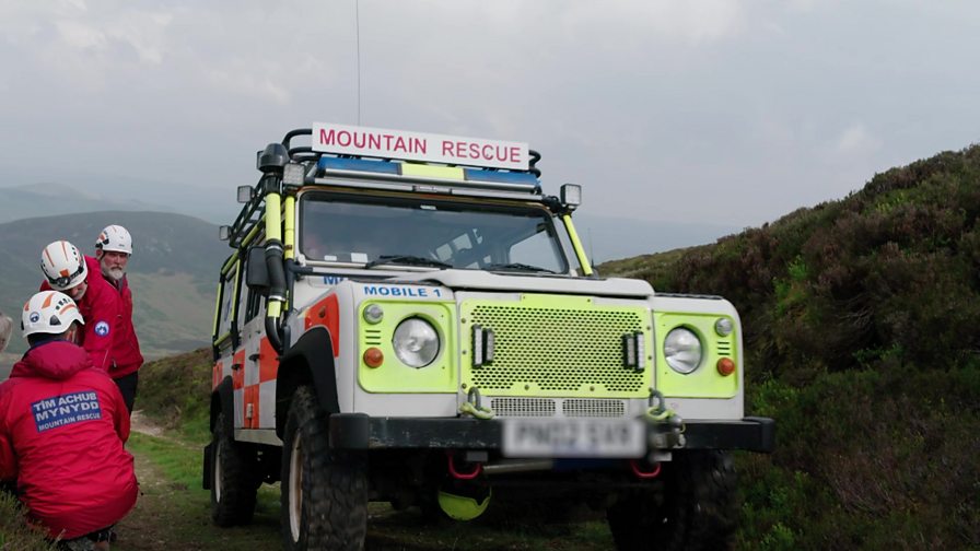 BBC One - SOS: Extreme Rescues, Series 1, Under Pressure