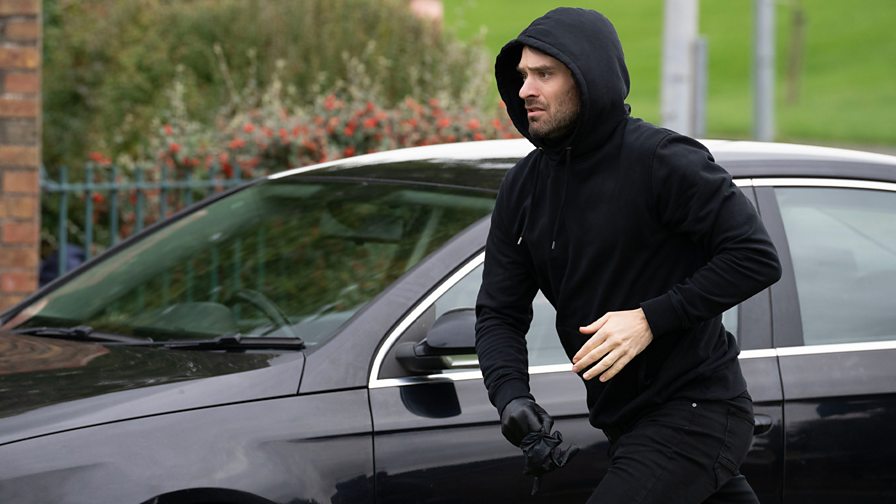 BBC One - Kin, Series 2 - Episode guide