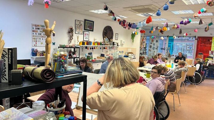 BBC Radio Tees - Rachel Teate, CREATIVE LIVES - FAB LAB, Hartlepool