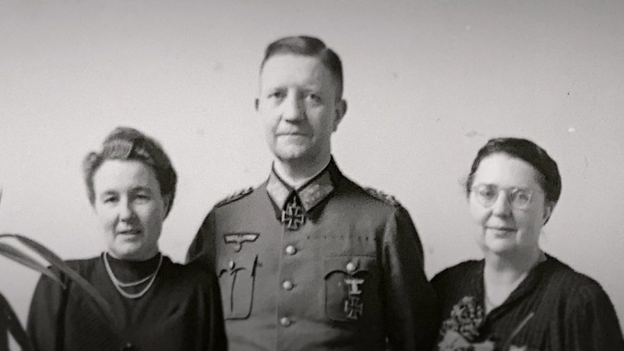 BBC Two - A House Through Time