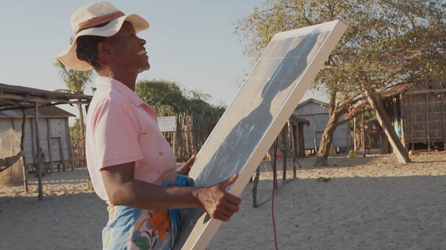 BBC World Service - People Fixing The World