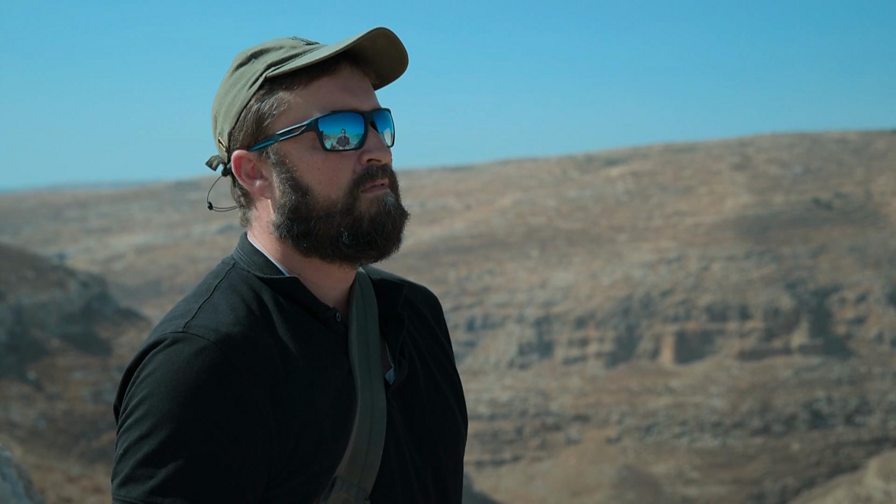 BBC Two - Louis Theroux, By Reason of Insanity, Part 1, It's a big day ...