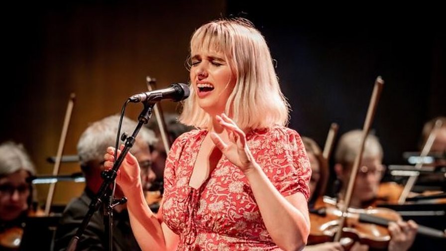 BBC Radio Cymru - Y Gerddorfa, BBC Bangor yn 90, BBC Bangor yn 90: "Mae ...