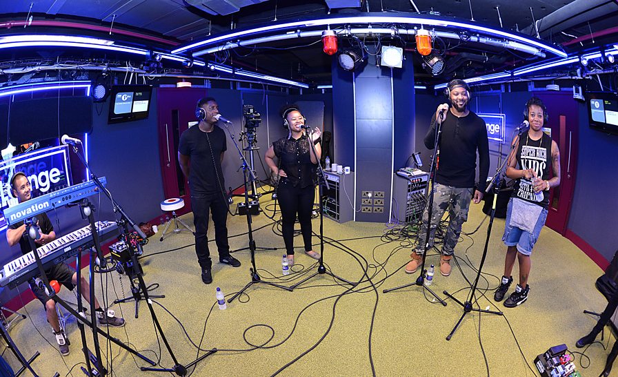 BBC Radio 1 - Radio 1's Live Lounge - Seven secrets behind Radio 1's ...