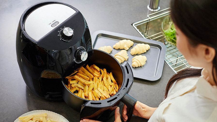 BBC Radio 4 - Sliced Bread - Can cooking with an air fryer save you money?