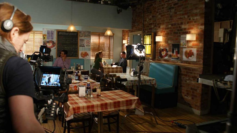 Critical approaches to creative media products: Analysis of a ...