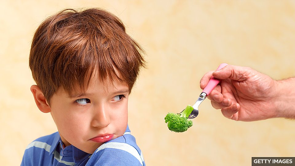 BBC Learning English - 地道英语 / Have someone on 哄骗某人