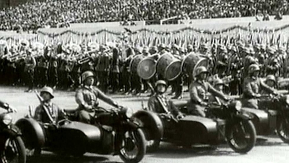 BBC Two - History, Nazi Germany, Nazi suppression of Jews and minorities