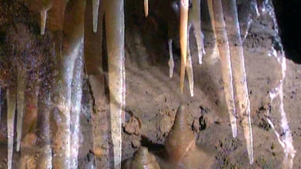 BBC Two - Science Clips, Rocks and Soils, The formation of caves