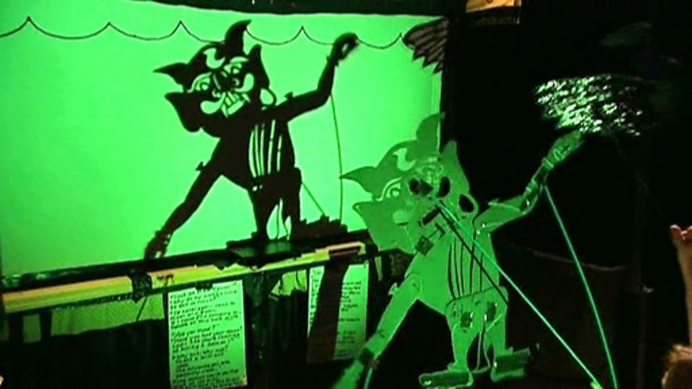 BBC Two - Science Clips, Light and Shadows, Shadow puppets