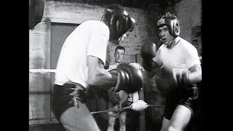 BBC - Ulster Mirror, Episode 5, Billy Kelly In Training