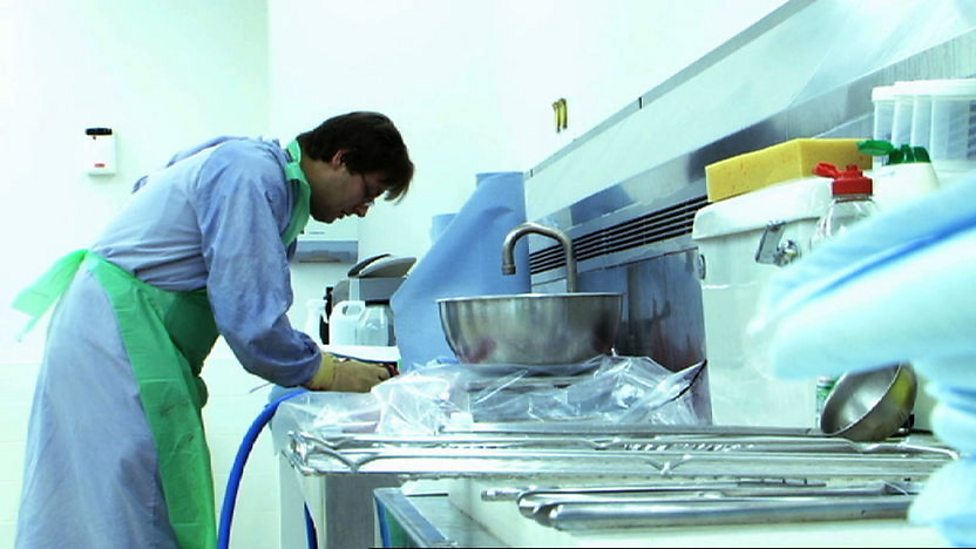 BBC One - Death Unexplained, Episode 3, Post Mortem Examination