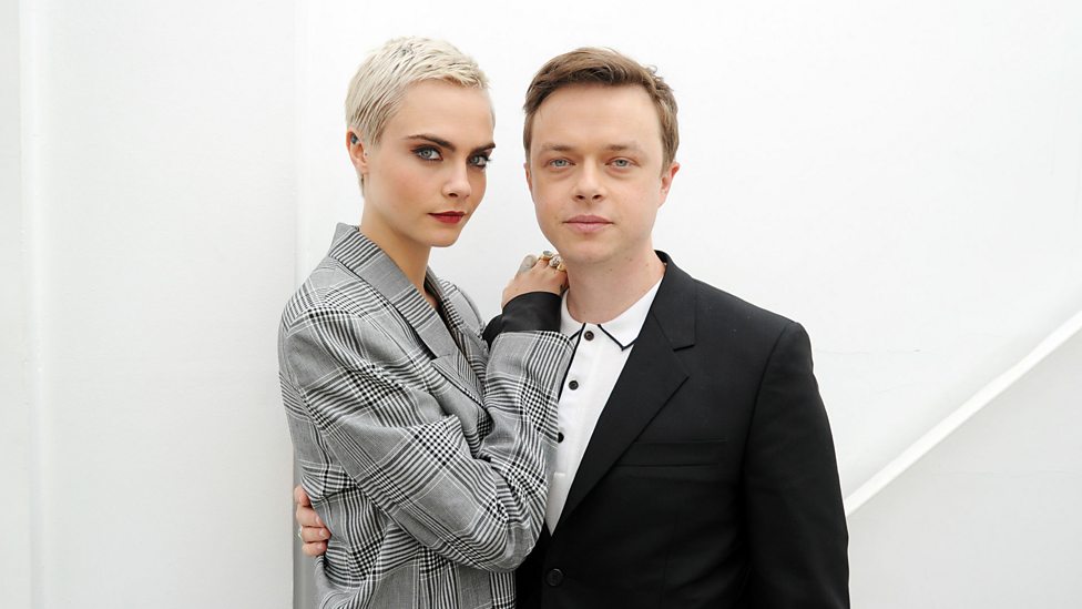 BBC - 4 singers-turned-actors who bagged (or nearly bagged) an Oscar