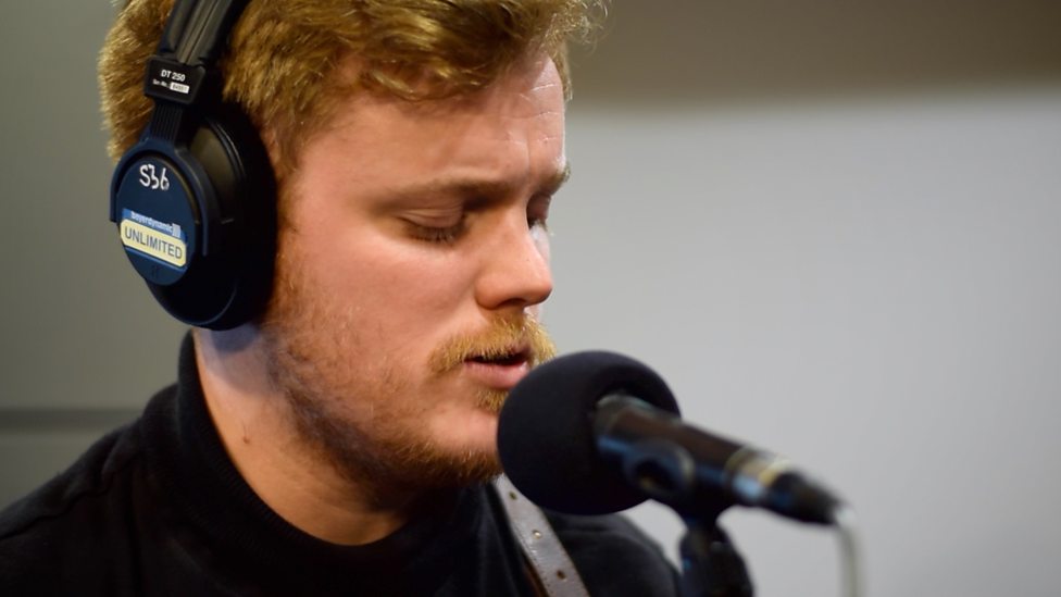 BBC Radio 2 - The Folk Show with Mark Radcliffe, Greg Russell & Ciaran ...