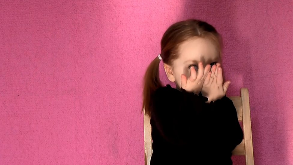 BBC World Service - CrowdScience, Are extroverts really happier?, What ...