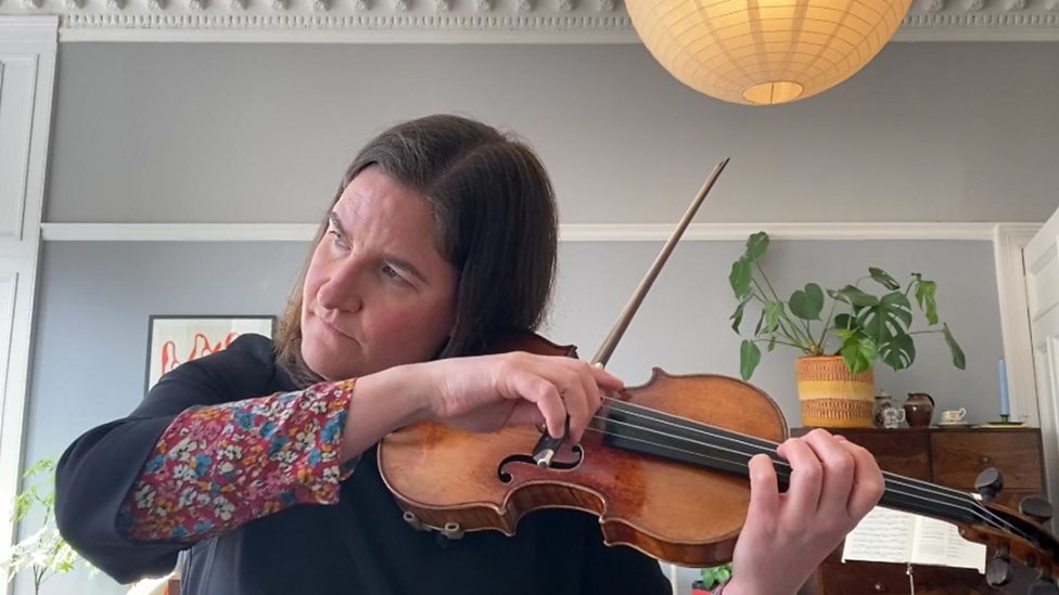 BBC - BBC Scottish Symphony Orchestra, BBC SSO Leader Laura Samuel ...