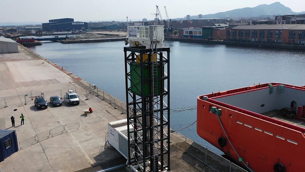 BBC News - Scotland, 'Gravity battery' generates power for first time
