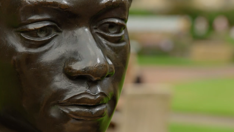 BBC One - Antiques Roadshow, Series 44, Royal Botanic Garden Edinburgh ...