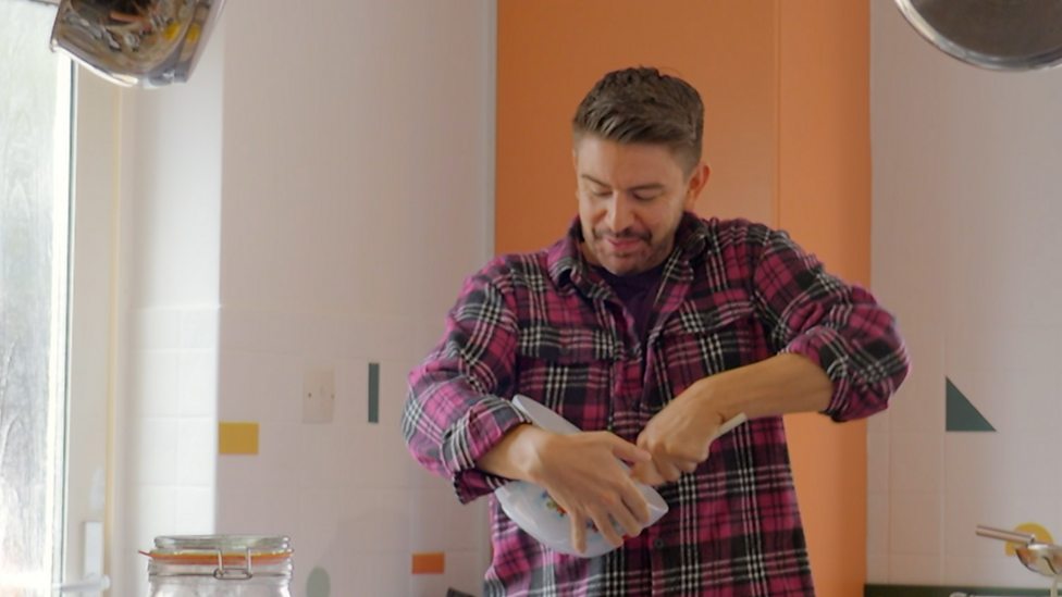 BBC One - Sort Your Life Out, Series 4, Tackling the Door-drobe, It's a ...