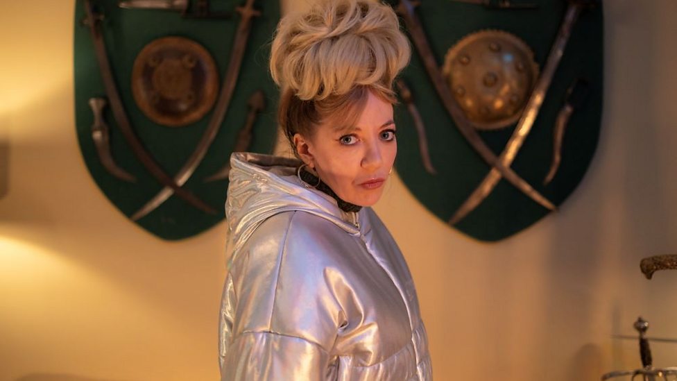 BBC Two - Mandy, Series 3, Get Mandy Carter, Ep2 - Get Mandy Carter