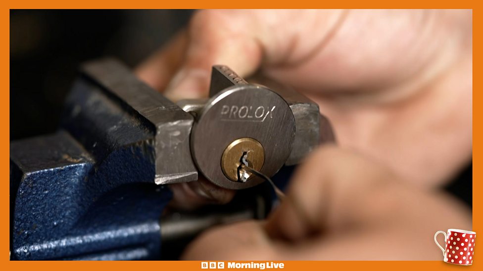 BBC One - Morning Live - Wayne Perrey