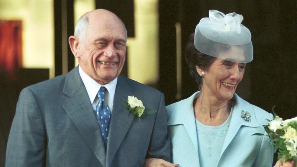 BBC One - EastEnders, EastEnders Weddings - 2002: Jim and Dot