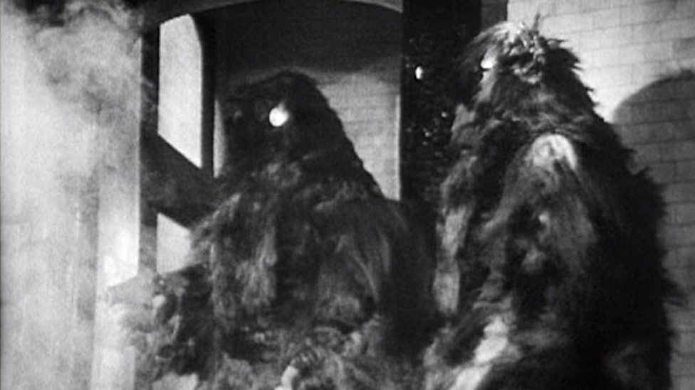 BBC One - Doctor Who (1963–1996), Season 5, The Web of Fear: Episode 1 ...