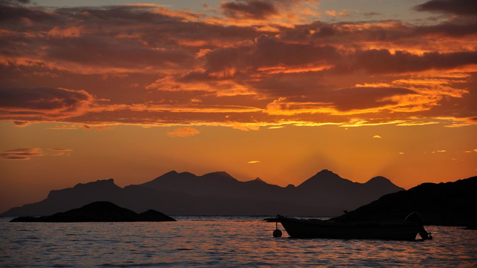 BBC Two - Midsummer Live, West coast sunset gallery - Ardtoe Beach, Argyll