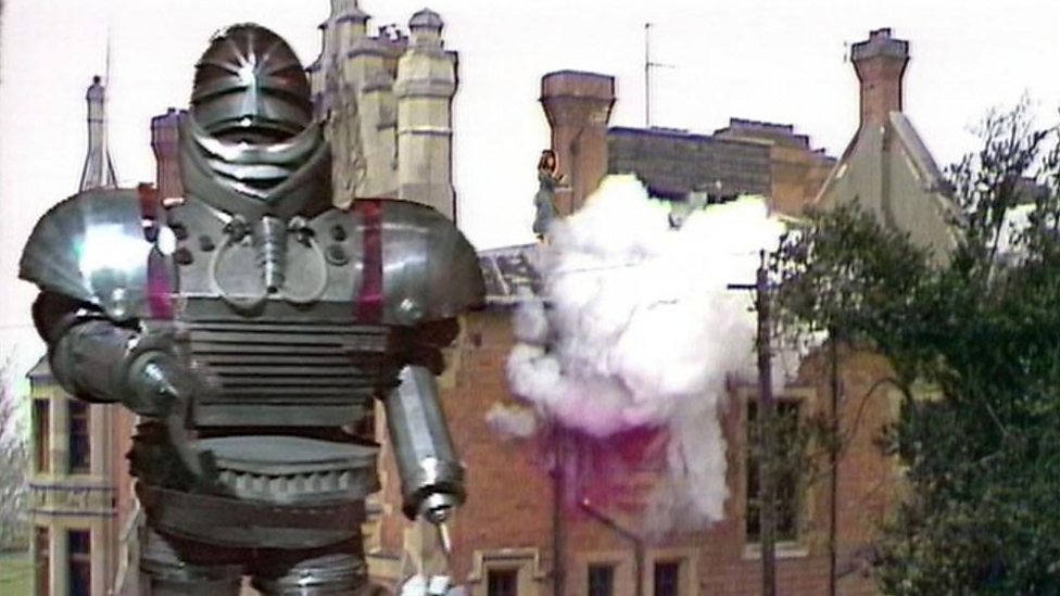 BBC One - Doctor Who (1963–1996), Season 12, Robot: Part 4, Robot: Part ...