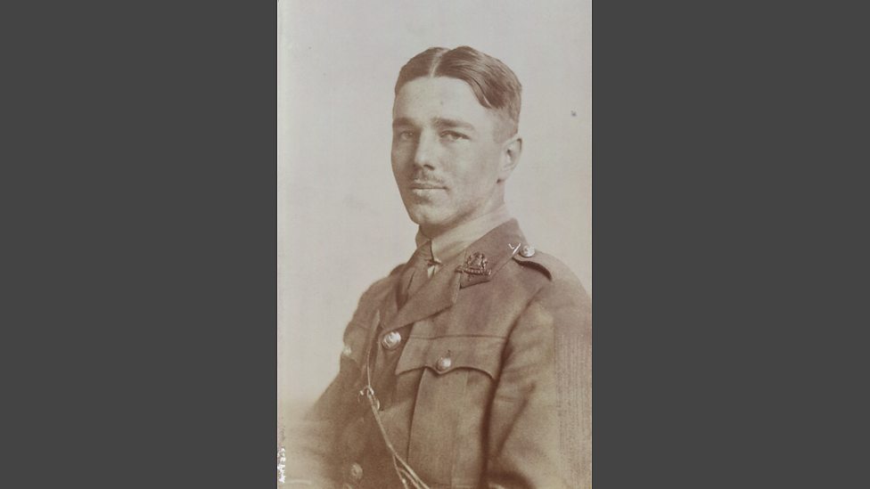 BBC - The Great War in Portraits - Wilfred Owen by John Gunston, 1916