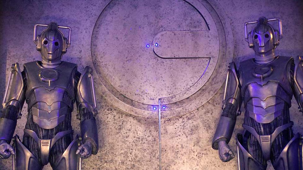 BBC One - Doctor Who (2005–2022), Series 2, The Age of Steel, The Age ...