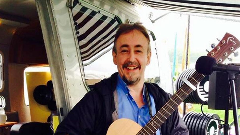 BBC Wales - Horizons, Chris Jones - Chris Jones