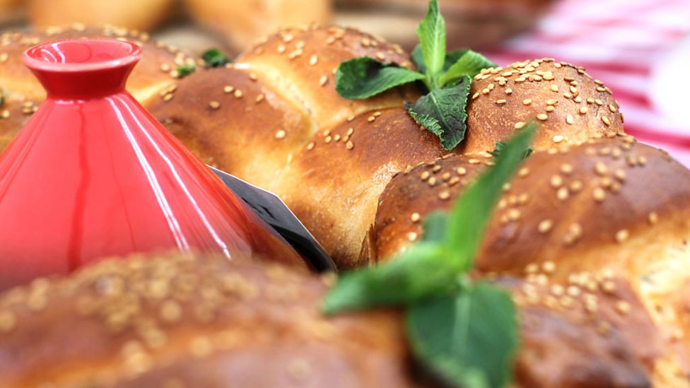 BBC One - The Great British Bake Off, Series 5, Bread, Signature rolls ...