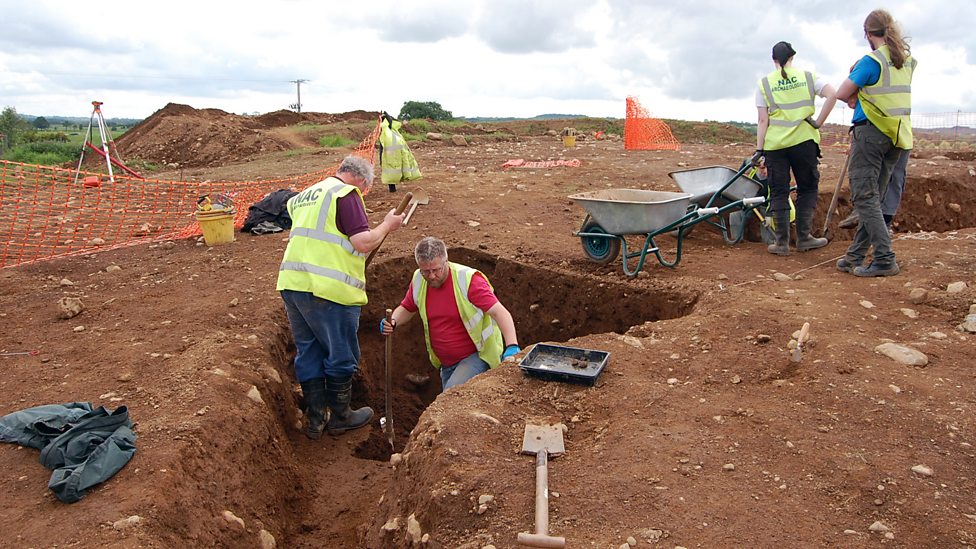 BBC Two - Digging for Ireland, The excavation of the souterrain at ...