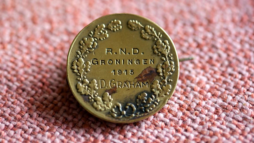 BBC ALBA - HMS Timbertown, Dealbhan bhon fhiolmadh - Bhuannaich ...