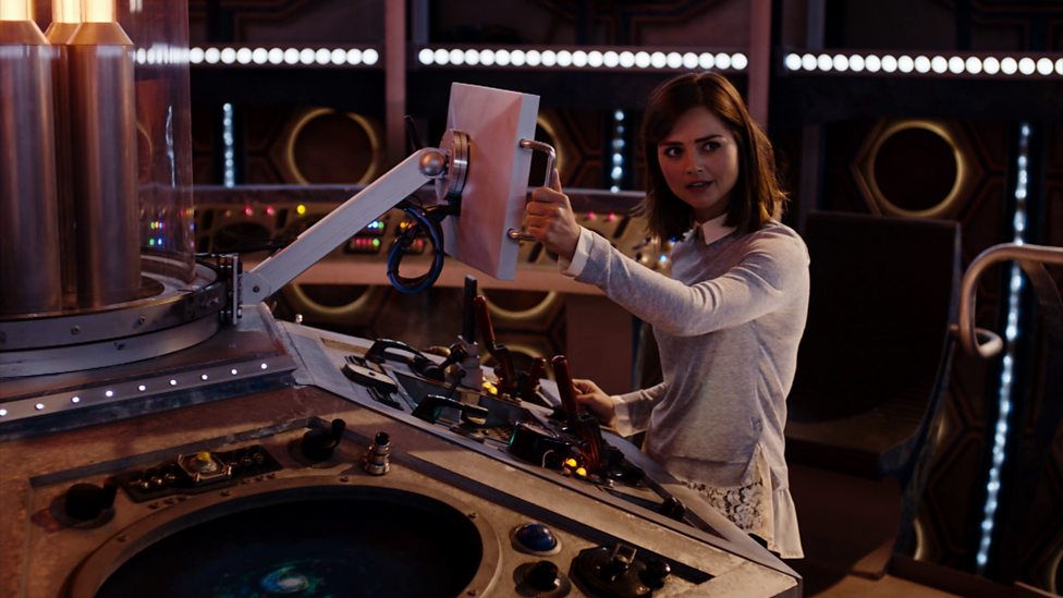 BBC One - Doctor Who (2005–2022), Series 9, Face the Raven, Looking ...