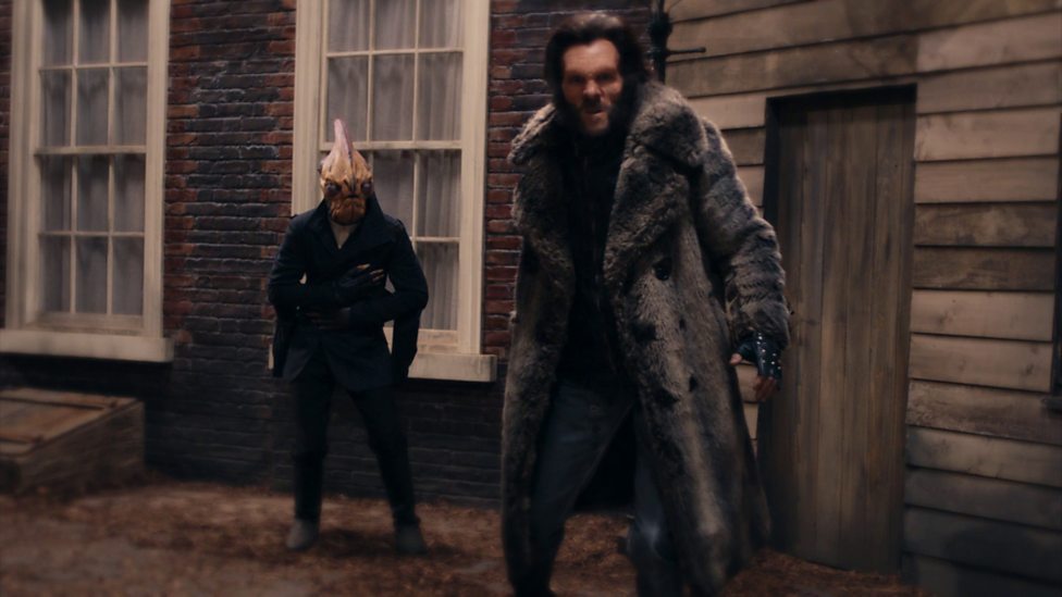 BBC One - Doctor Who (2005–2022), Series 9, Face the Raven, Looking ...