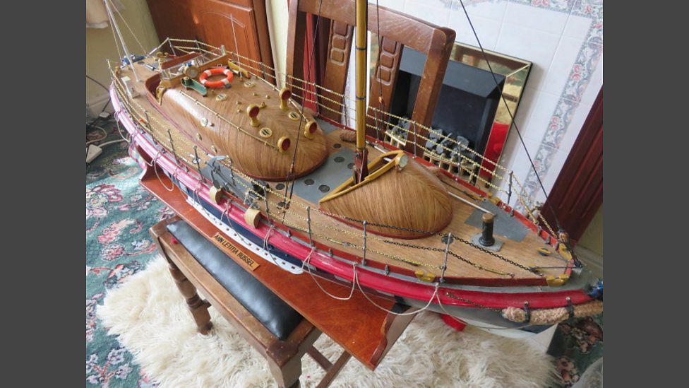 BBC Radio 4 - Saturday Live, Paul Young, Saturday Live 2nd April 2016 ...