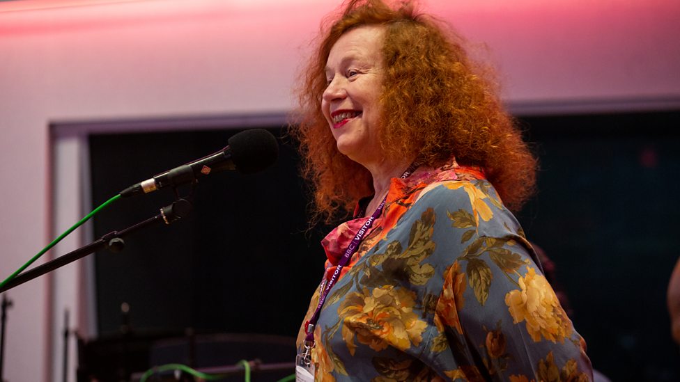 BBC Radio 4 - Loose Ends, Tom Jones, Hugh Fearnley-Whittingstall ...