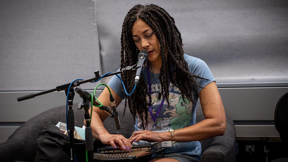 BBC Radio 4 - Loose Ends, Alexandra Burke, Danielle de Niese, Bob ...