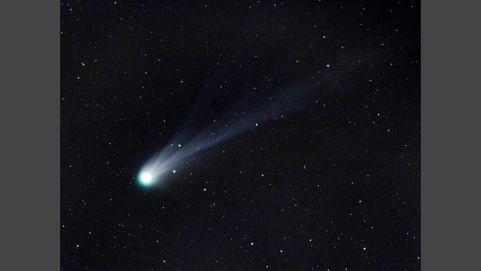 BBC Four - The Sky at Night, Space Rock Return, Your Images: Comet 12P ...