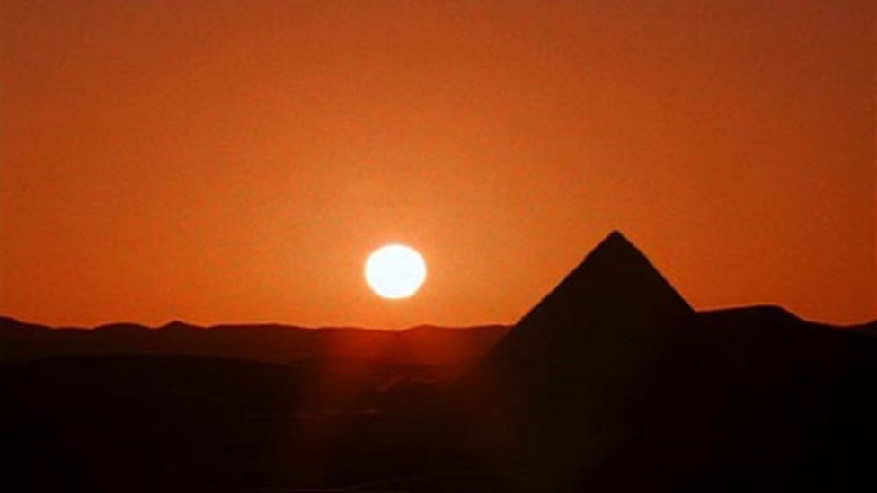 KS2 History: Building the pyramids - part 1 of 5 - BBC Teach