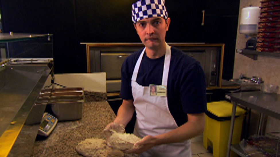 KS2 Maths: Using a compass and reading maps - BBC Teach