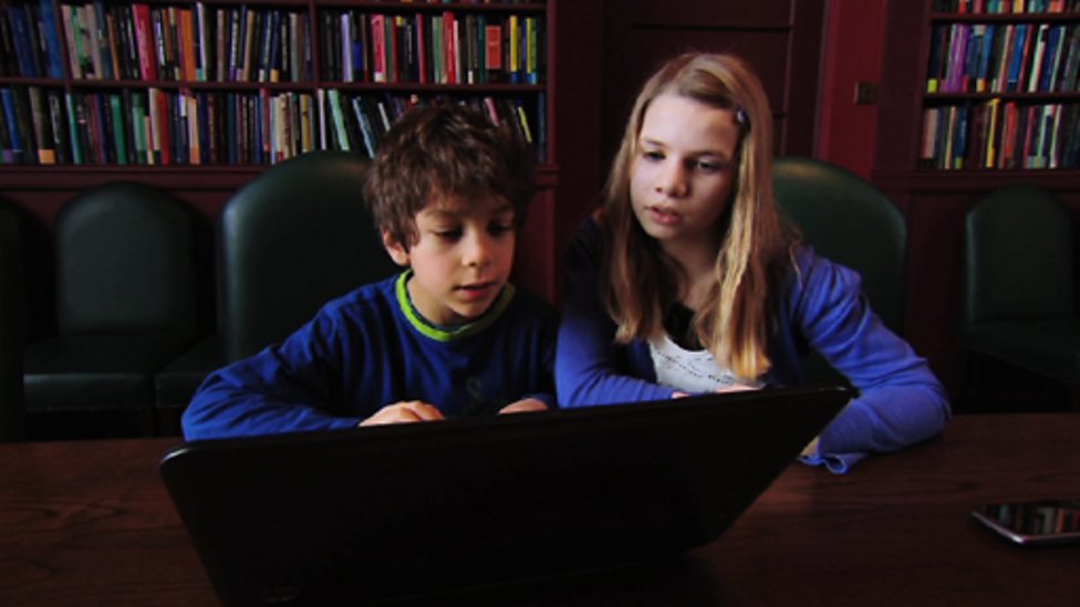 History KS2: How to interview people - BBC Teach