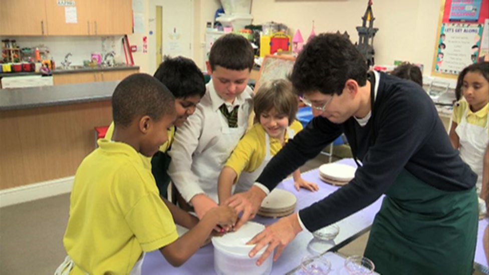 Science / Design & Technology KS2: Harnessing air resistance with ...