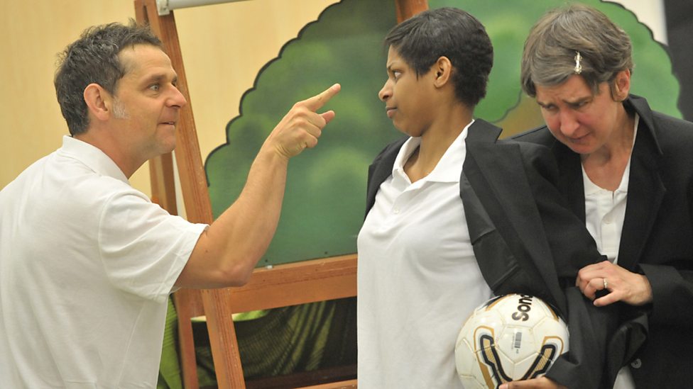 Background - Theatre in education - GCSE Drama Revision - WJEC - BBC ...