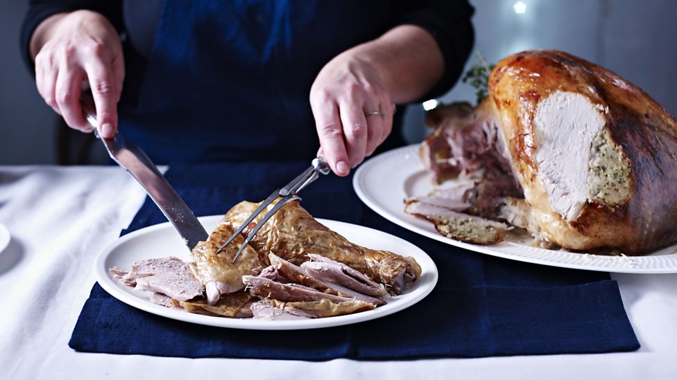 How to cook a turkey - BBC Food