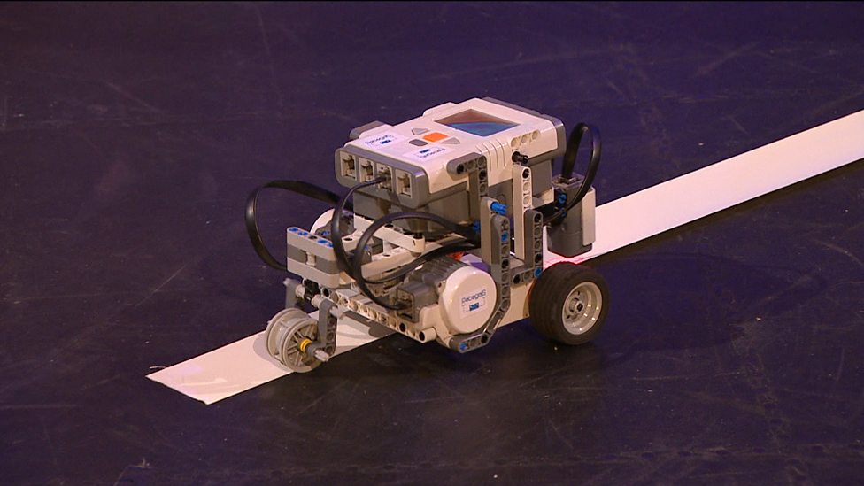 KS3/4 Computing: How robots can work together in a swarm - BBC Teach